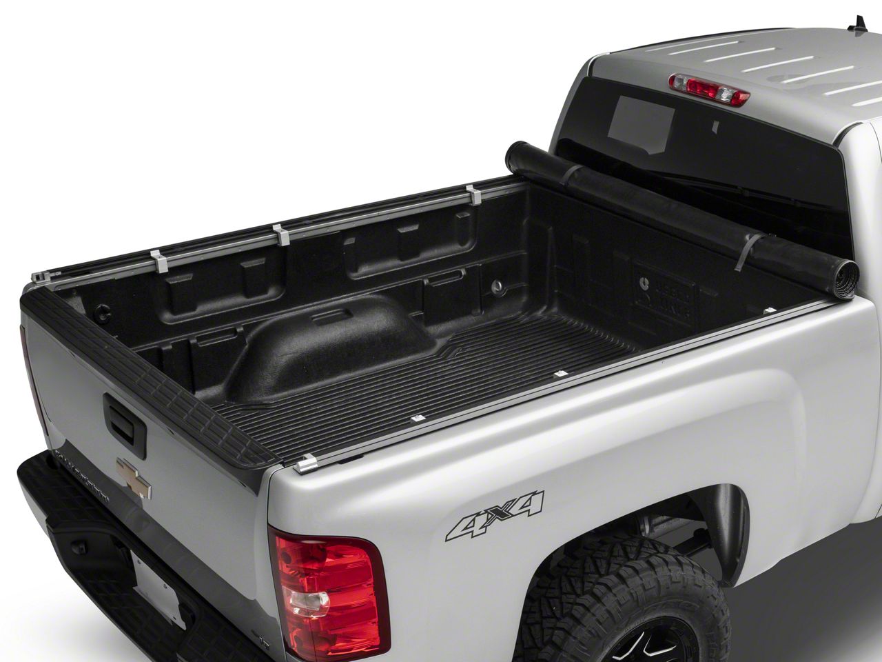 2011 Chevrolet Silverado Bed Cover